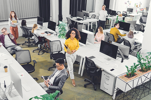 Avec le flex office, demain tous sans bureau fixe