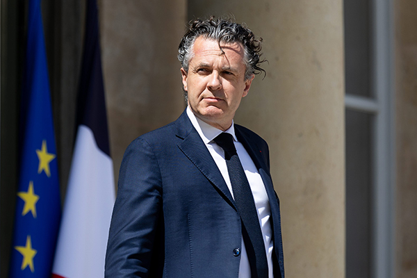 Christophe Béchu : "Il y a un trou dans la raquette sur le financement ...