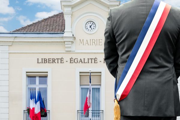 Que peut le maire ? Tout savoir sur ses pouvoirs