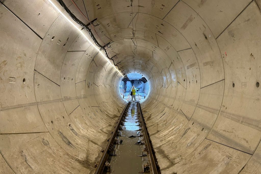 Baignade en Seine : le VL8 en service, juste à temps pour les Jeux