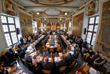 Comment organiser une séance du conseil municipal